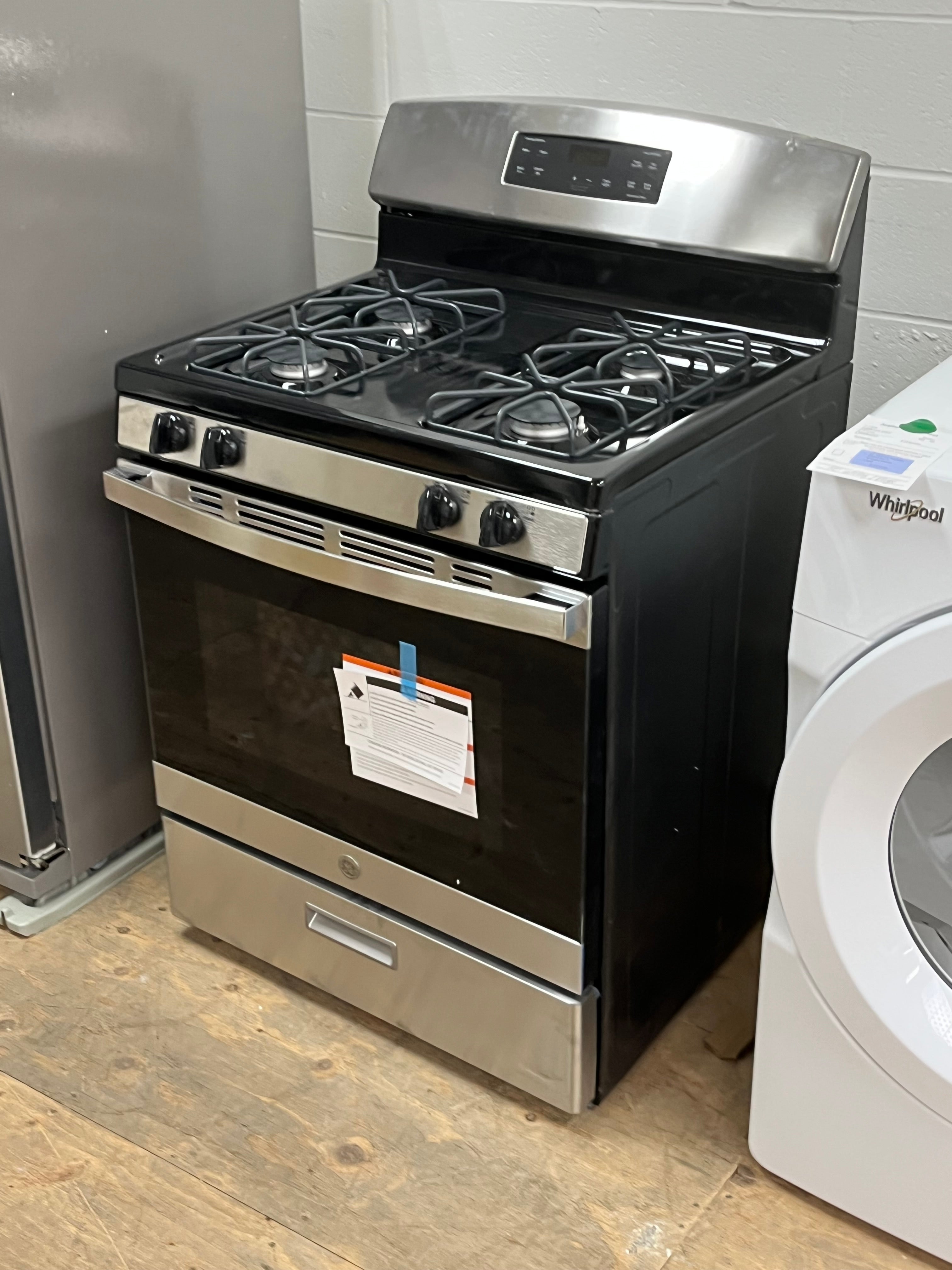 GE 30 in. 4.8 cu. ft. Freestanding Gas Range in Stainless Steel – SAN ...